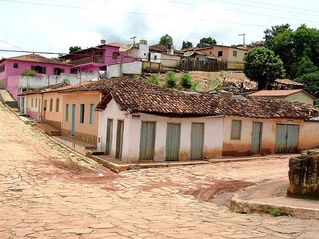 TURISTANDO PELO MUNDO: CAPELINHA - CIDADE UNIVERSITÁRIA E PROGRESSISTA