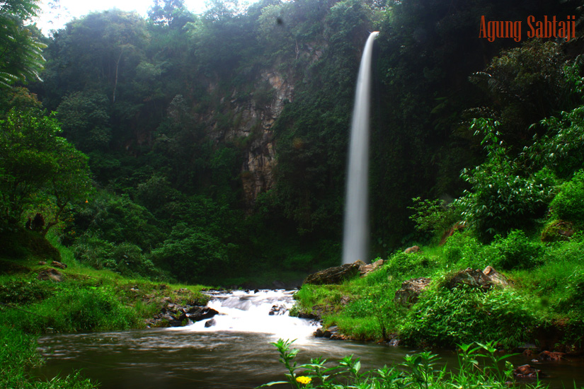Agung Sabtaji: Explore Curug Bugbrug, Bandung