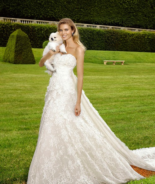 Fabulous long lace wedding dress | Just a pretty bride