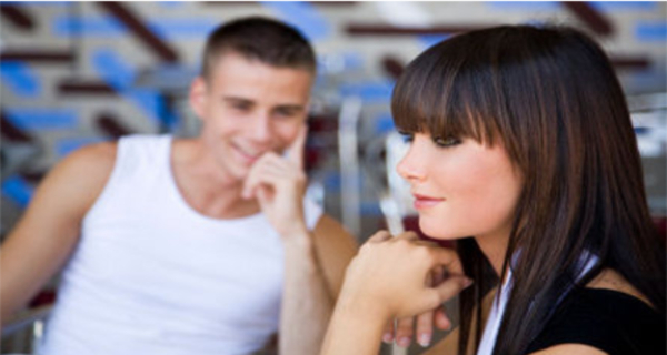 Cómo saber si le gustas a alguien - Vida Alterna