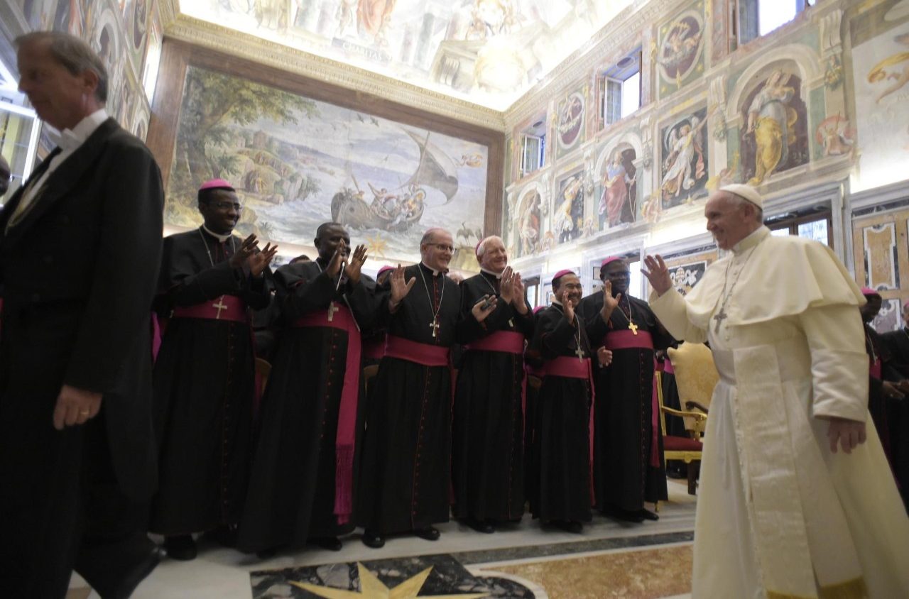 Pope Francis to Bishops - "How many hours a day do you pray?" FULL TEXT ...