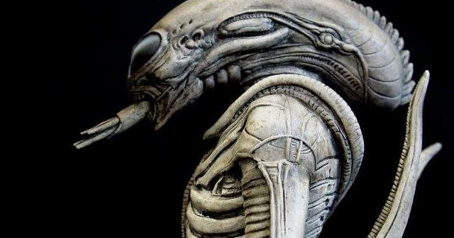 JIMSMASH ! ! !: 15" H.R. GIGER ALIEN RESIN KIT