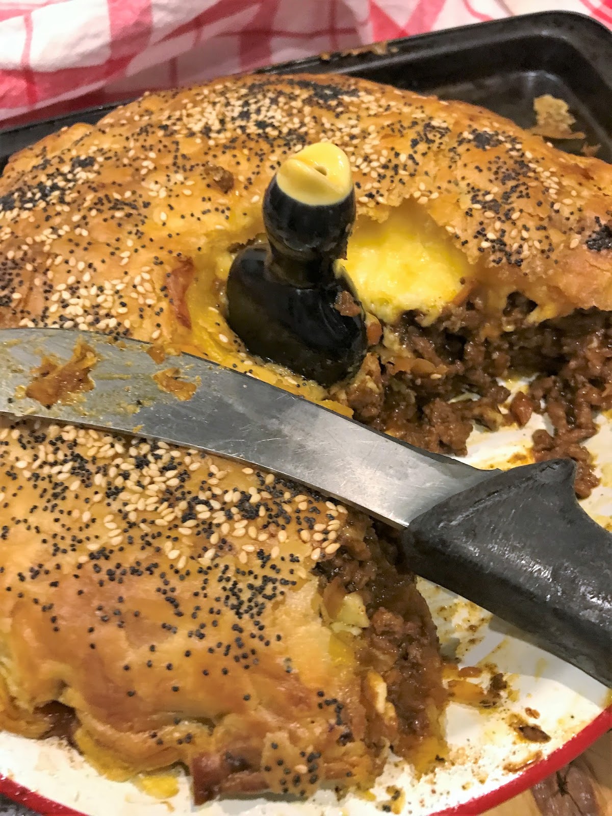 sherrys pickings: Chelsea's Mince And Cheese Pie