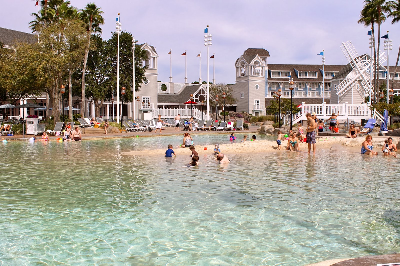 grass stains: Disney 2014: Day 5 (Disney's Beach Club & Pool)