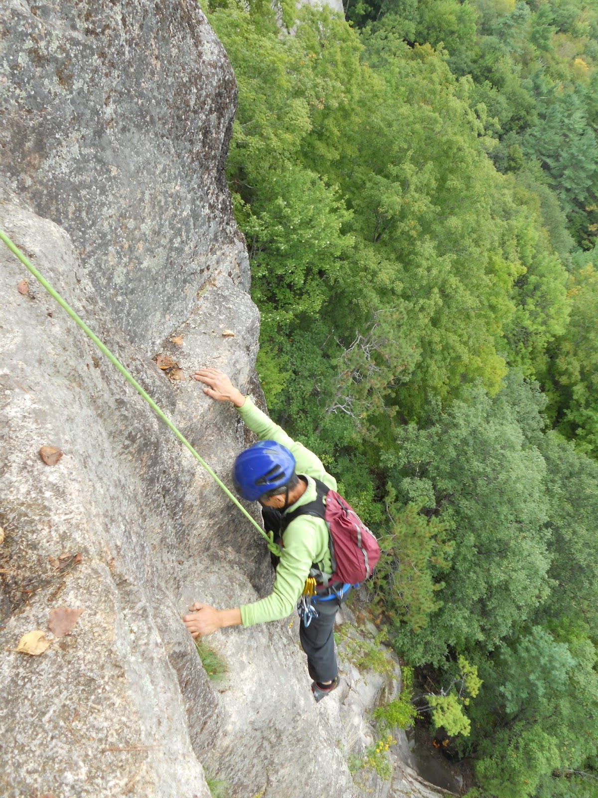 World of Seungmo: Cathedral Ledge climbing