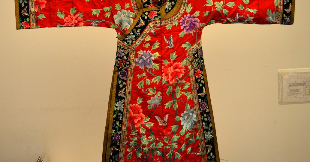 Benton County Museums: Chinese Robe: Around The World From 80 Countries