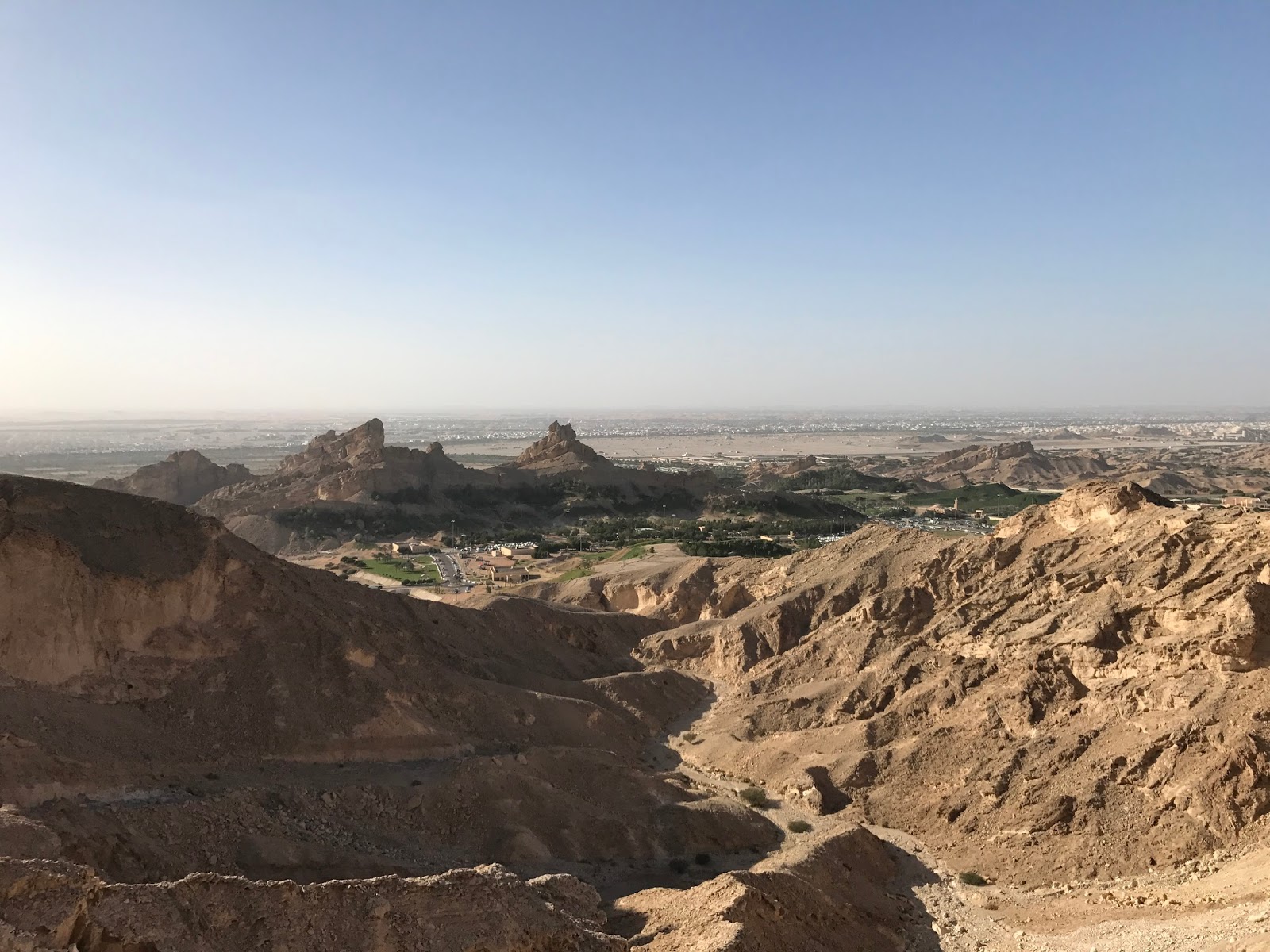 Life in Abu Dhabi: Up Jebel Hafeet