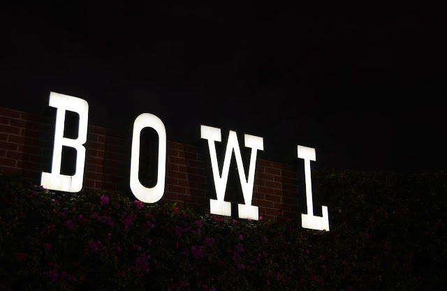 Phantom Los Angeles: Pickwick Bowl, Burbank, Ca
