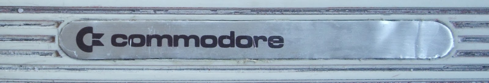 Retro Ordenadores Orty: Commodore VIC-20 (primera versión) (1981 ...