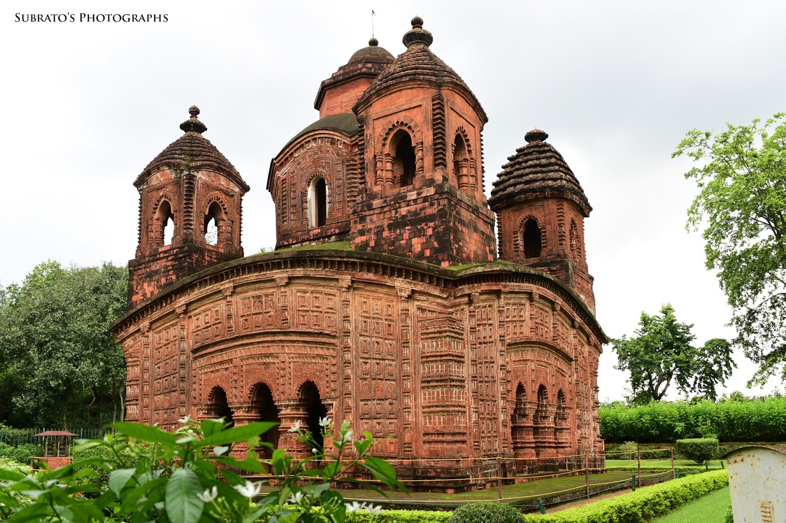 Temples of Bishnupur : Terracotta-decorated Heritage