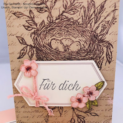 Scraproomboom: April 2019