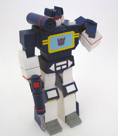 Transformers : Soundwave G1 | Paperized Crafts