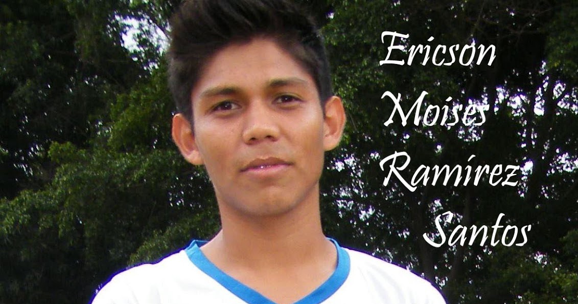 Liga I.P. : Moisés Ramírez Santos apuntando en la carrera del Goleo ...