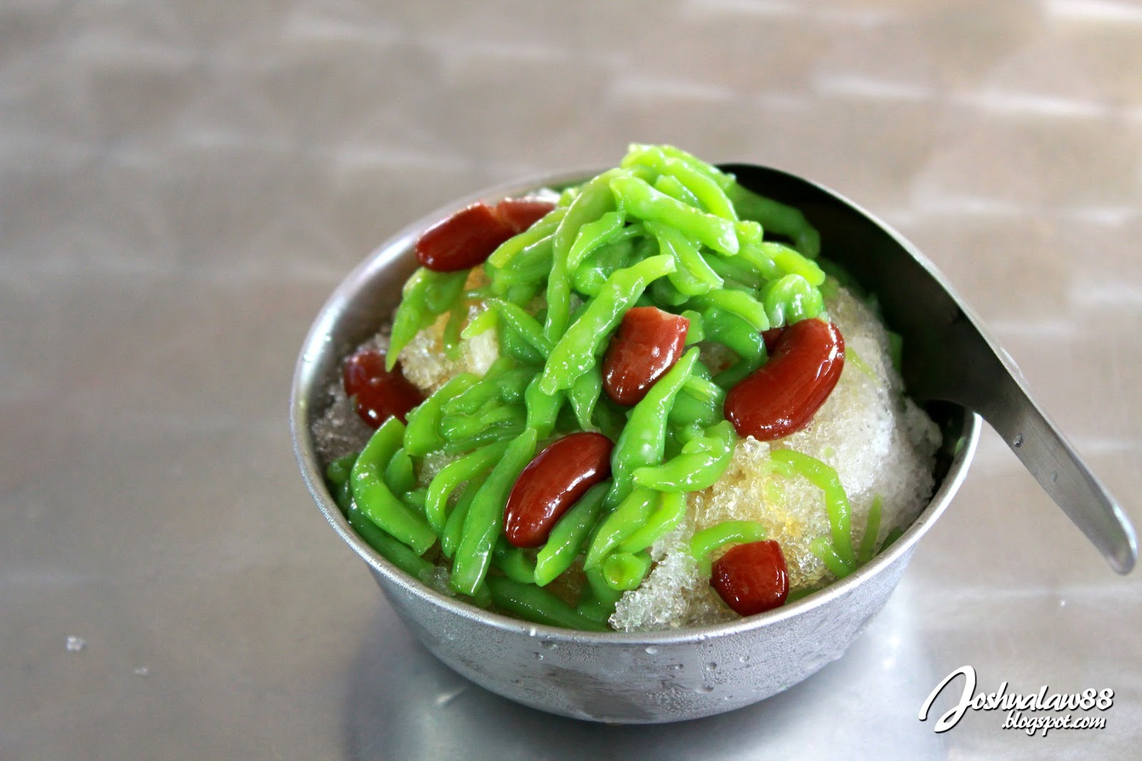 Joshu@L@w's Blog: One of The Famous Cendol in Melaka, Aunty Koh's Cendol!