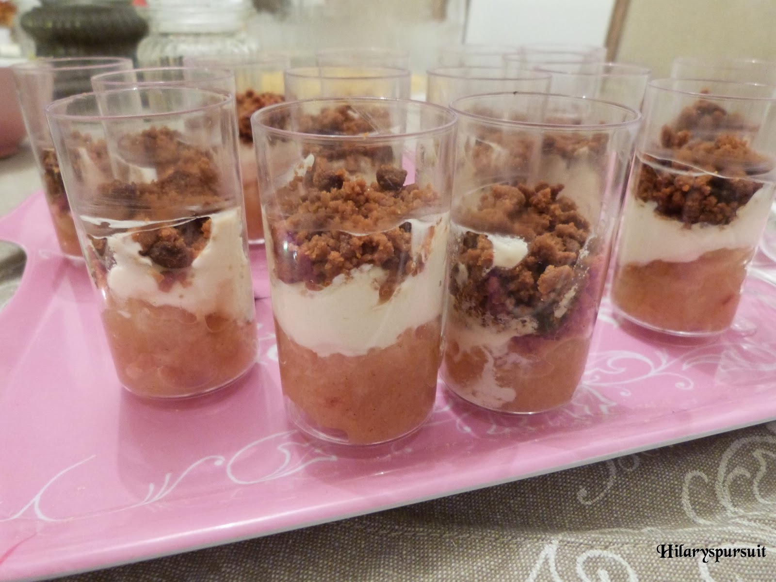 Dans la cuisine d'Hilary: Verrine pomme-ananas et crumble de spéculoos ...