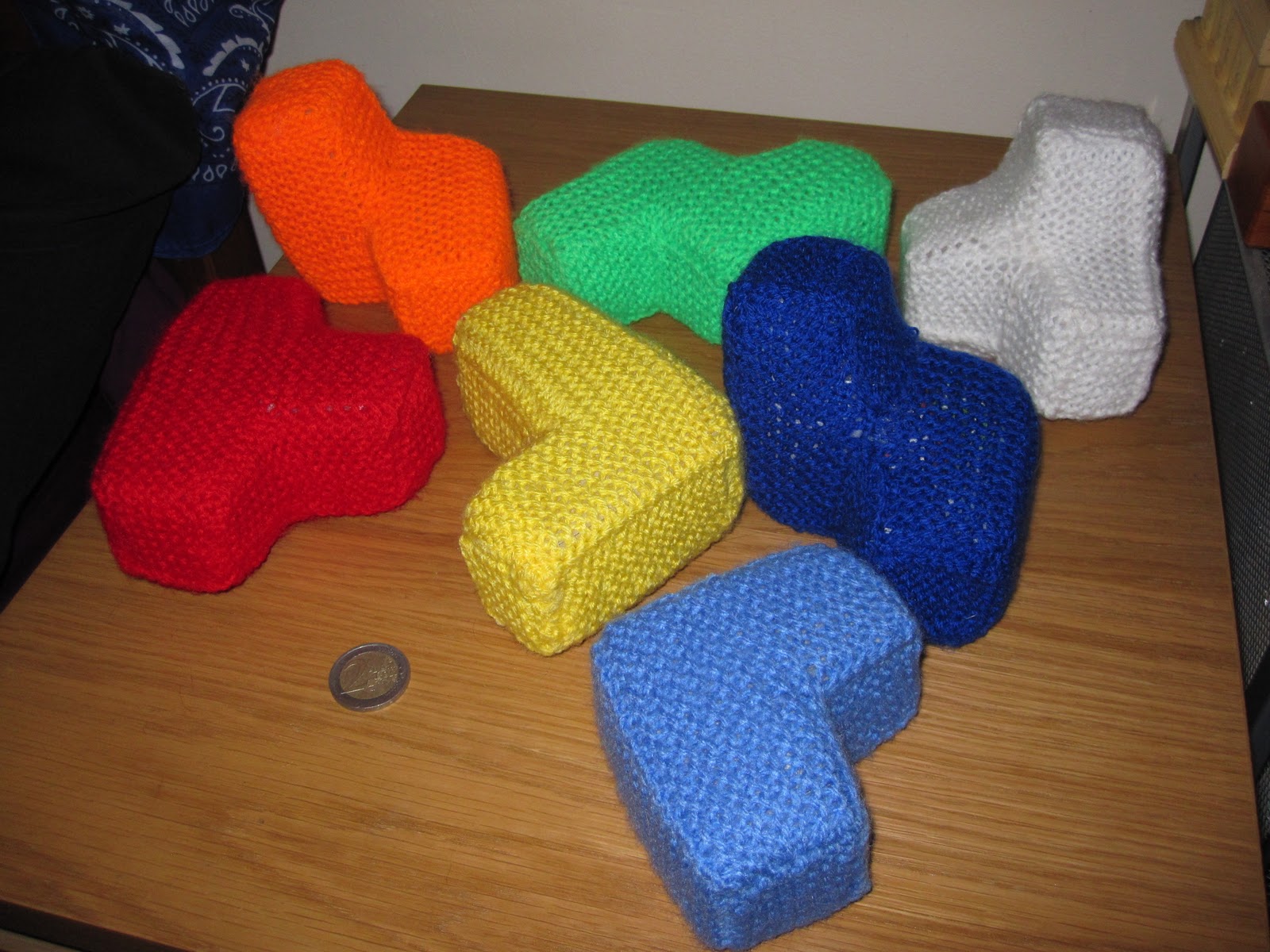 Puzzle Paradox: Knitted Puzzle Cube