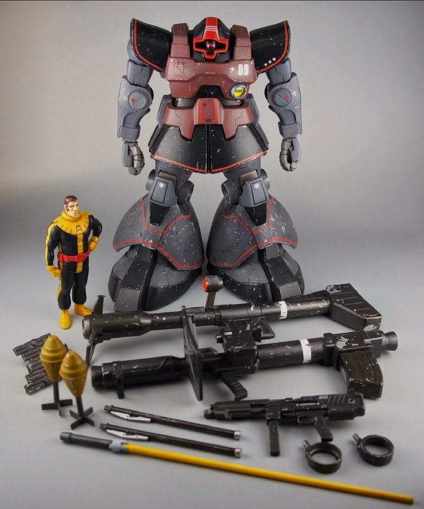 MG 1/100 Dom Real Type Colors - Custom Build