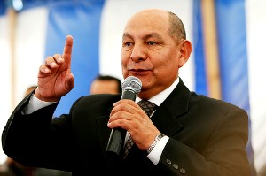 Biografia de Pr. Alejandro Bullon | Todo Adventista