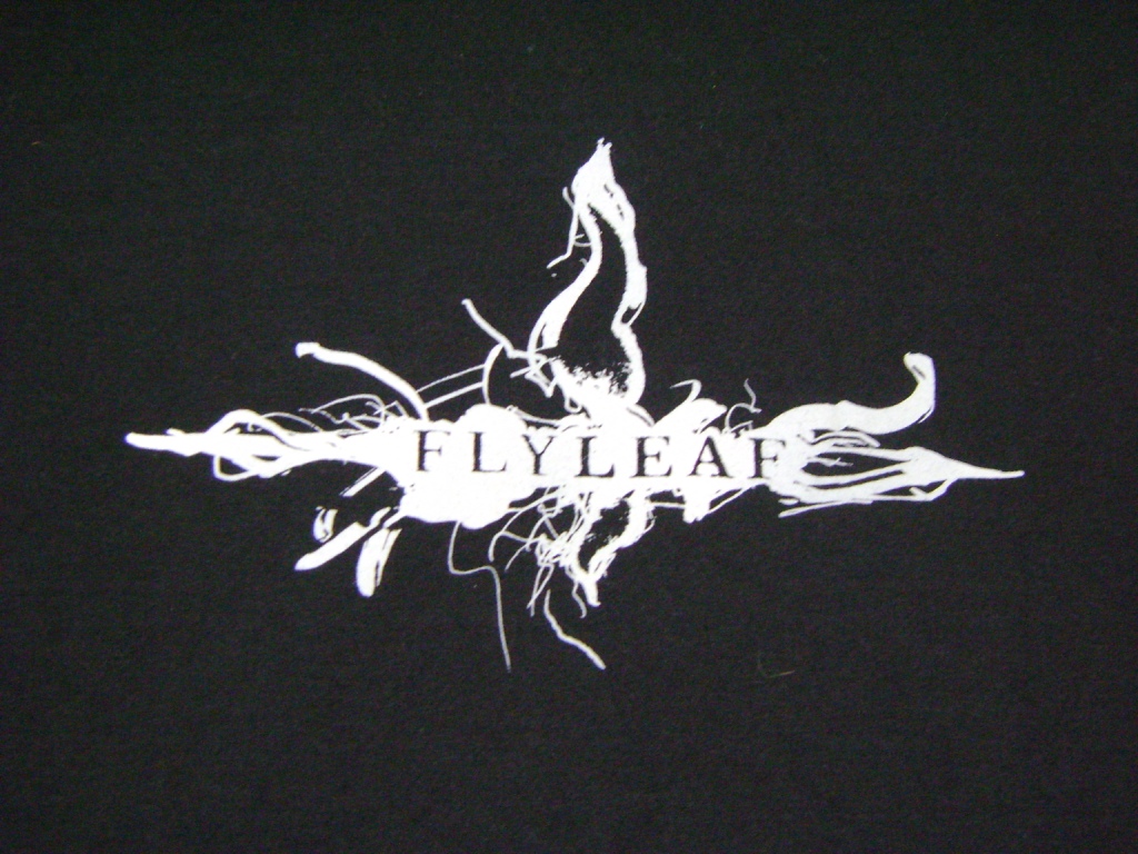 Podshop: FLYLEAF band t shirt.