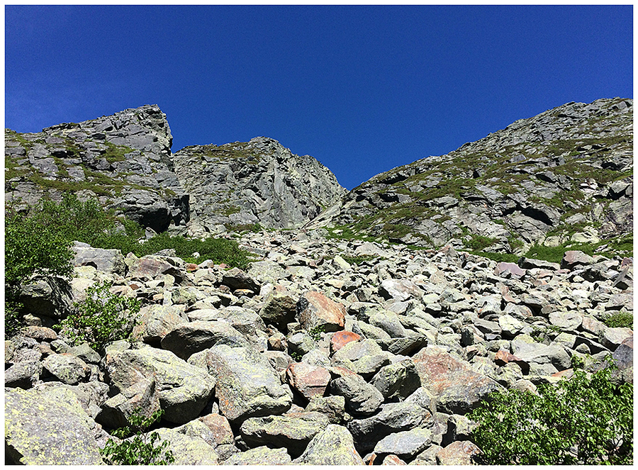 Hiking in the White Mountains: Huntington Ravine and the Old Crawford ...