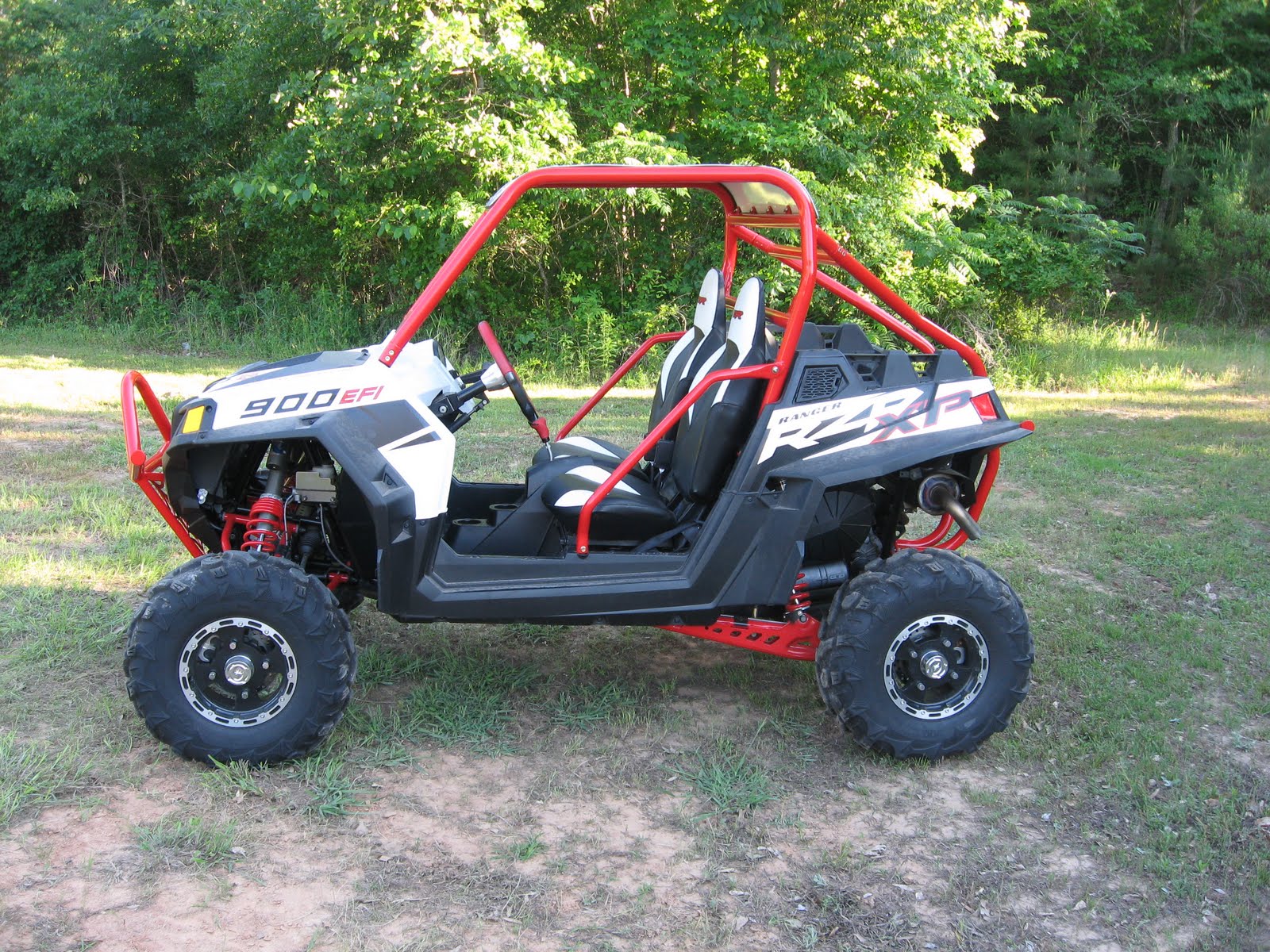 Kryptonite Projects: RZR 900 XP Kustom Cage