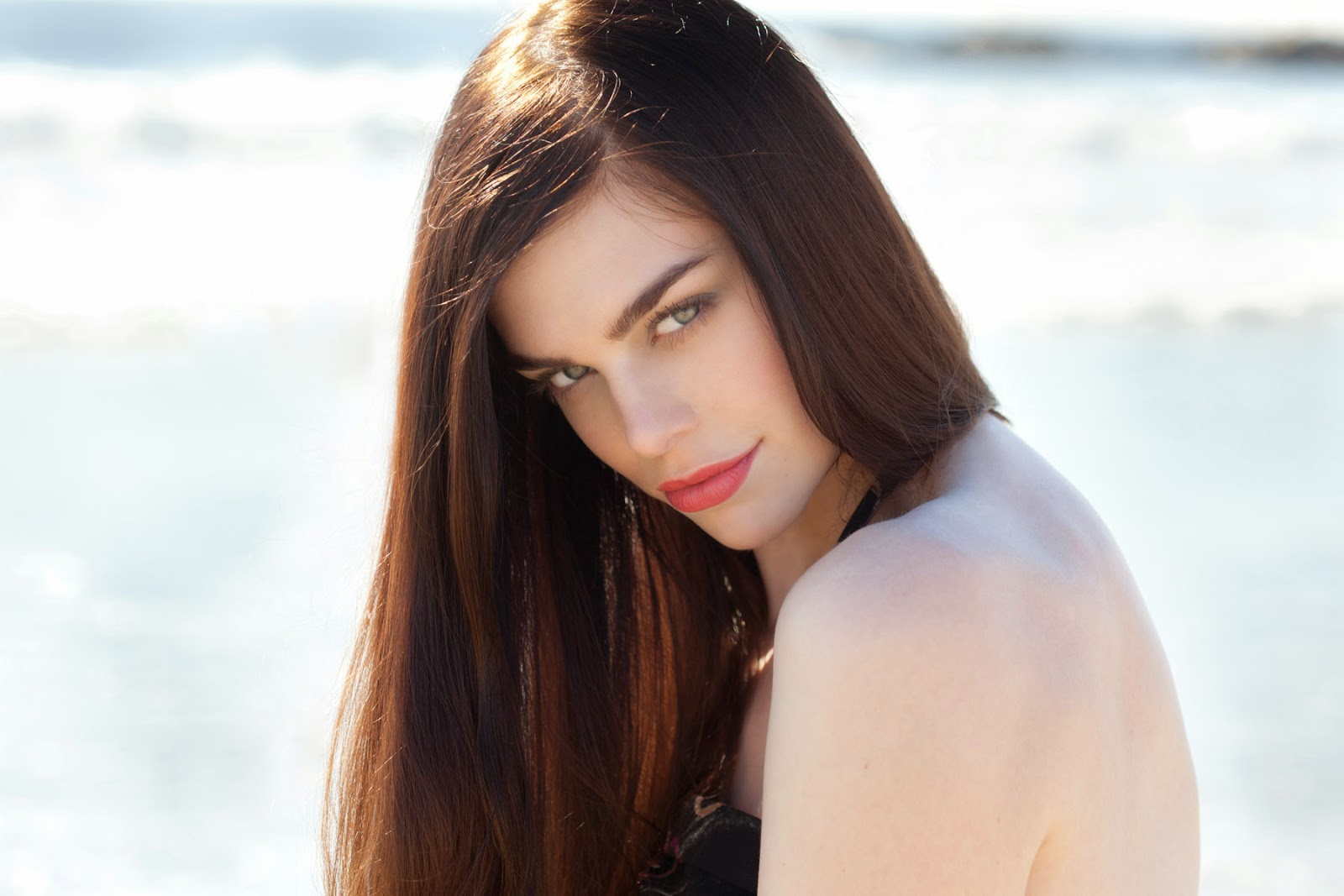 Obake talk (^o^): Raina Hein ANTM Wedding on Maroon 5 SUGAR MV