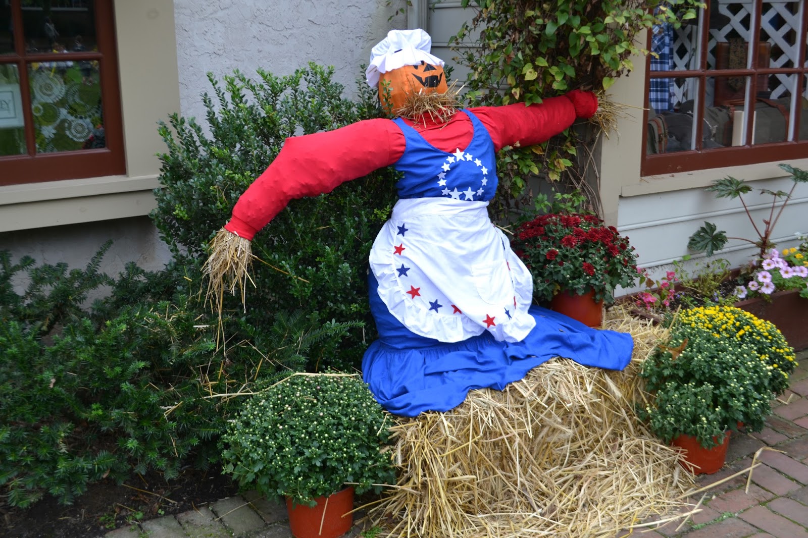 It's All About Purple: The Scarecrows at Peddlers Village