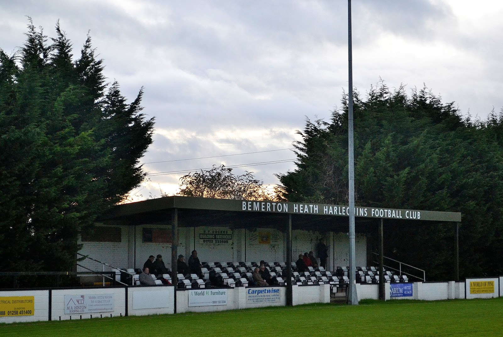 Hopping Around Hampshire: Bemerton Heath Harlequins v Andover Town