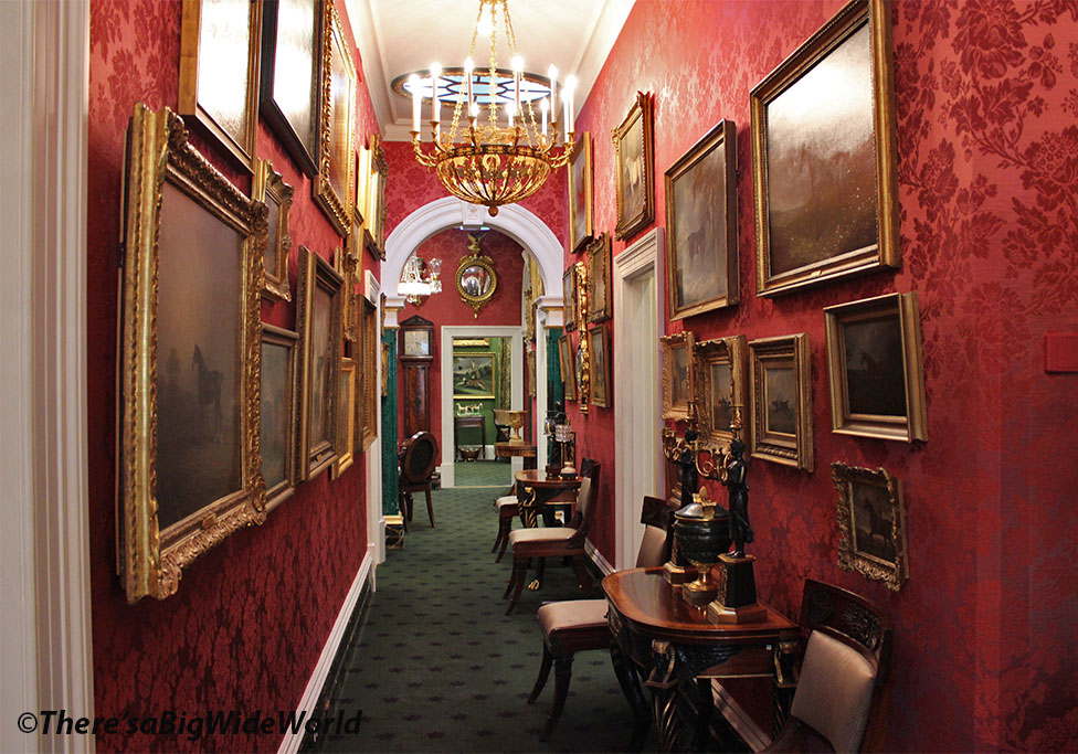 The David Roche Foundation Museum