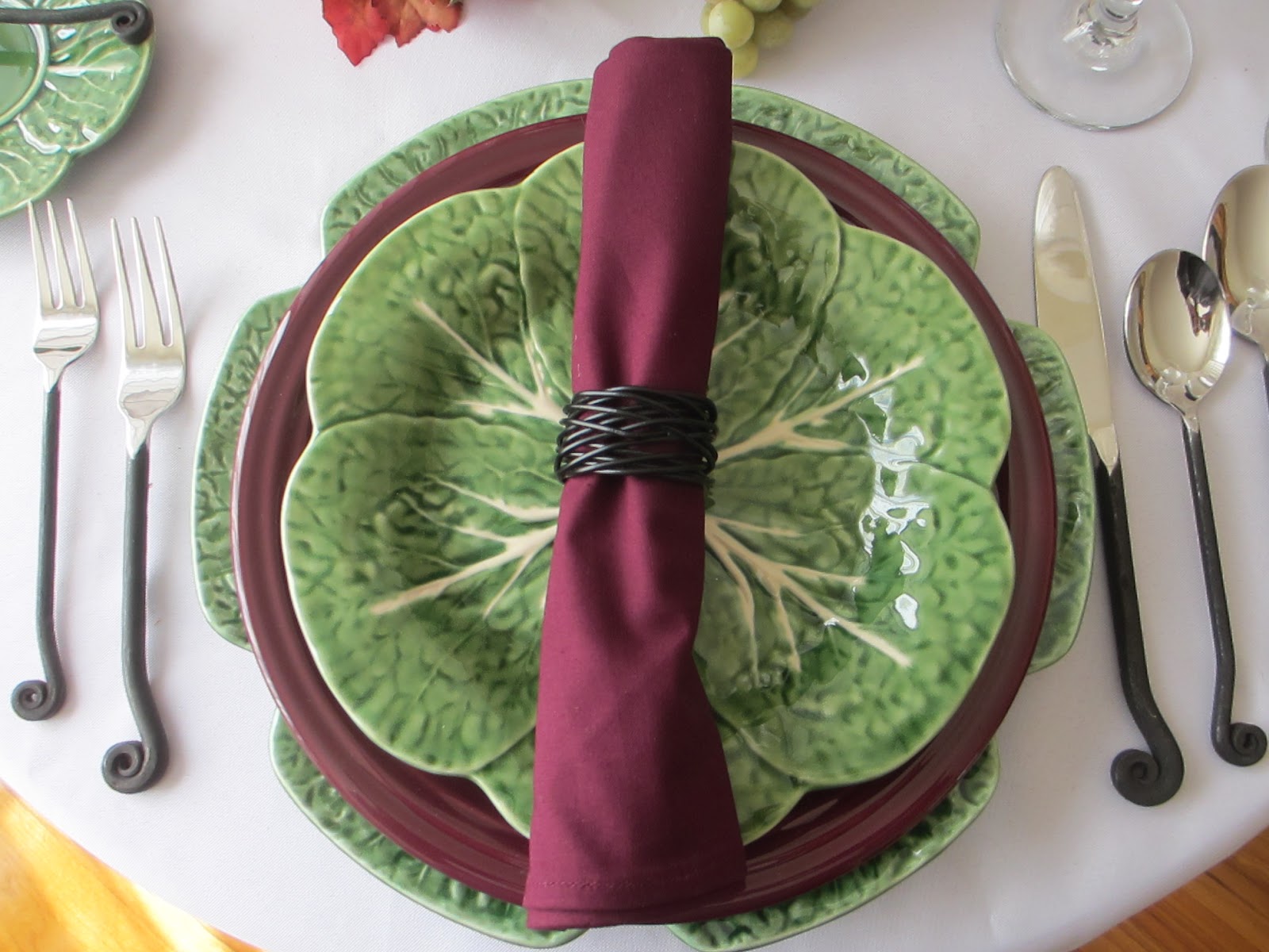 Table for One: Claret and Cabbage Table