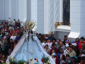 DIARIO LA RAZÓN: Llegada de la imagen “Virgen del Cisne” a Loja