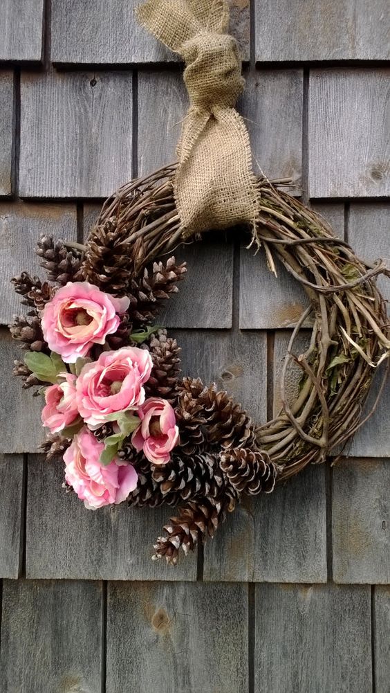 Amazing decoration with pine cones - Diy Fun World