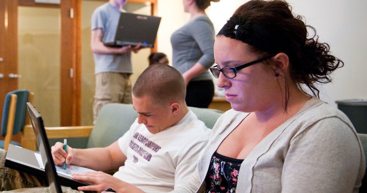 UIS News: UIS ranks highly on U.S. News & World Report list of top ...