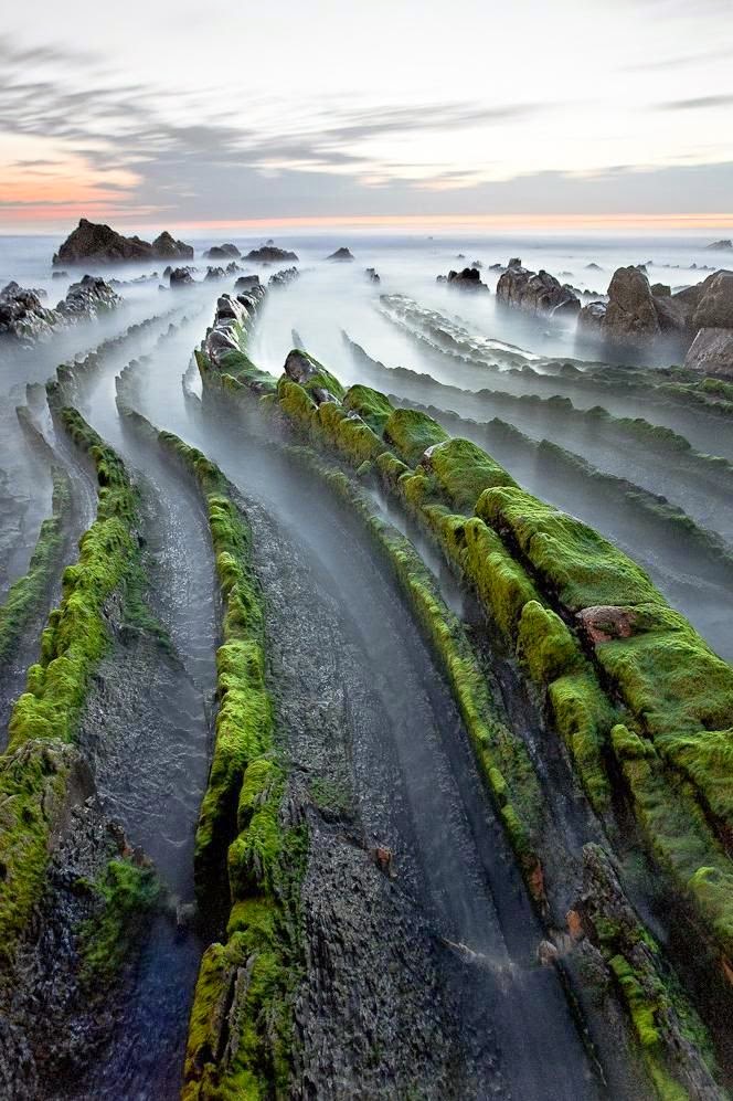 The Nicest Pictures: Flysch Rock Formation In Zumaia, Spain