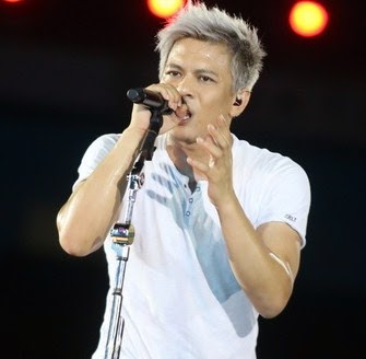 Alasan Kenapa Rambut Ariel Berwarna Putih - Warkop 07