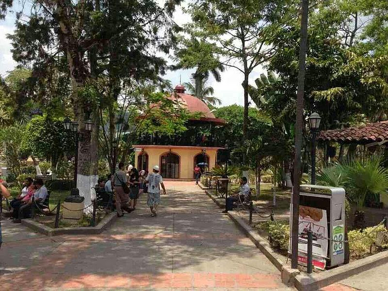 Anímate Conoce Santa Rosa de Copan!