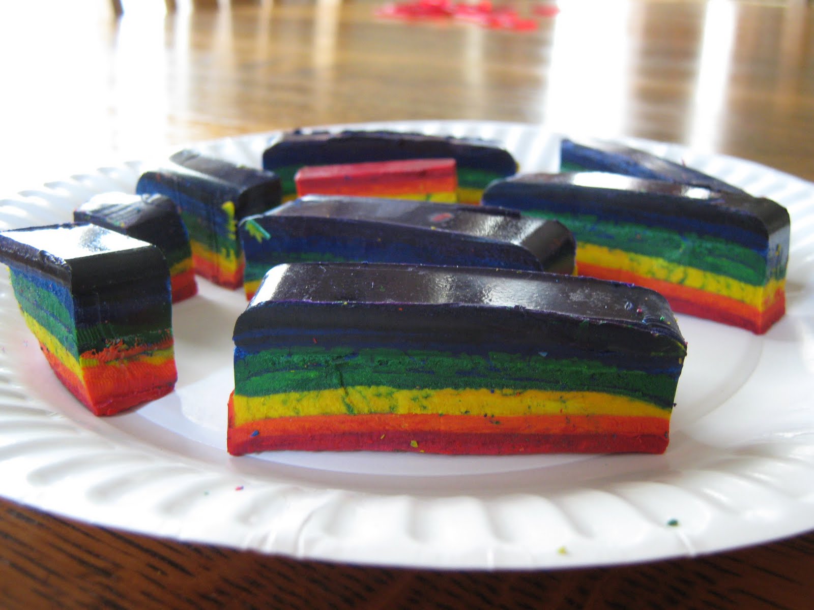 Almost Unschoolers: Homemade Rainbow Crayons