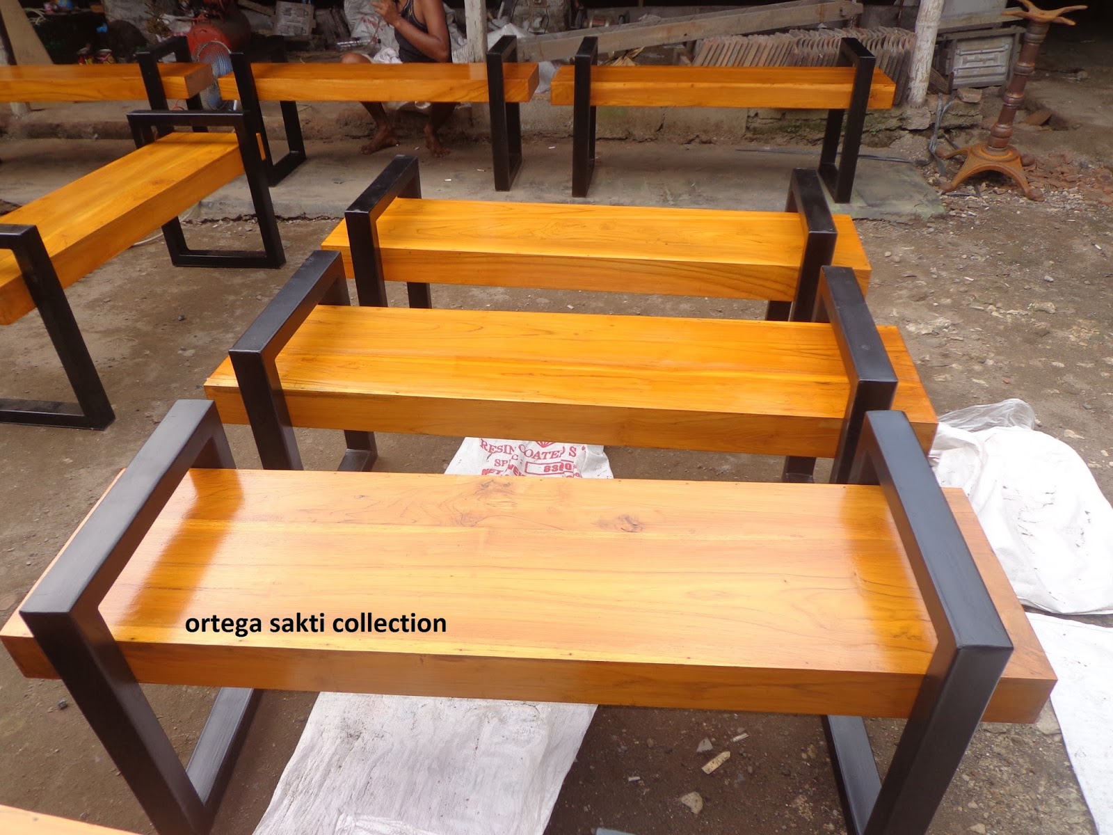 Jual Kursi Taman Minimalis Cocok Untuk Tempat Aestetik - Kursi Taman