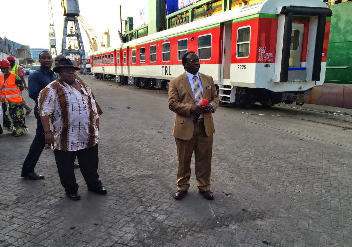 SUPER FEO EXPRESS BUS: MWAKYEMBE APOKEA MABEHEWA MAPYA YA TRENI YA RELI ...