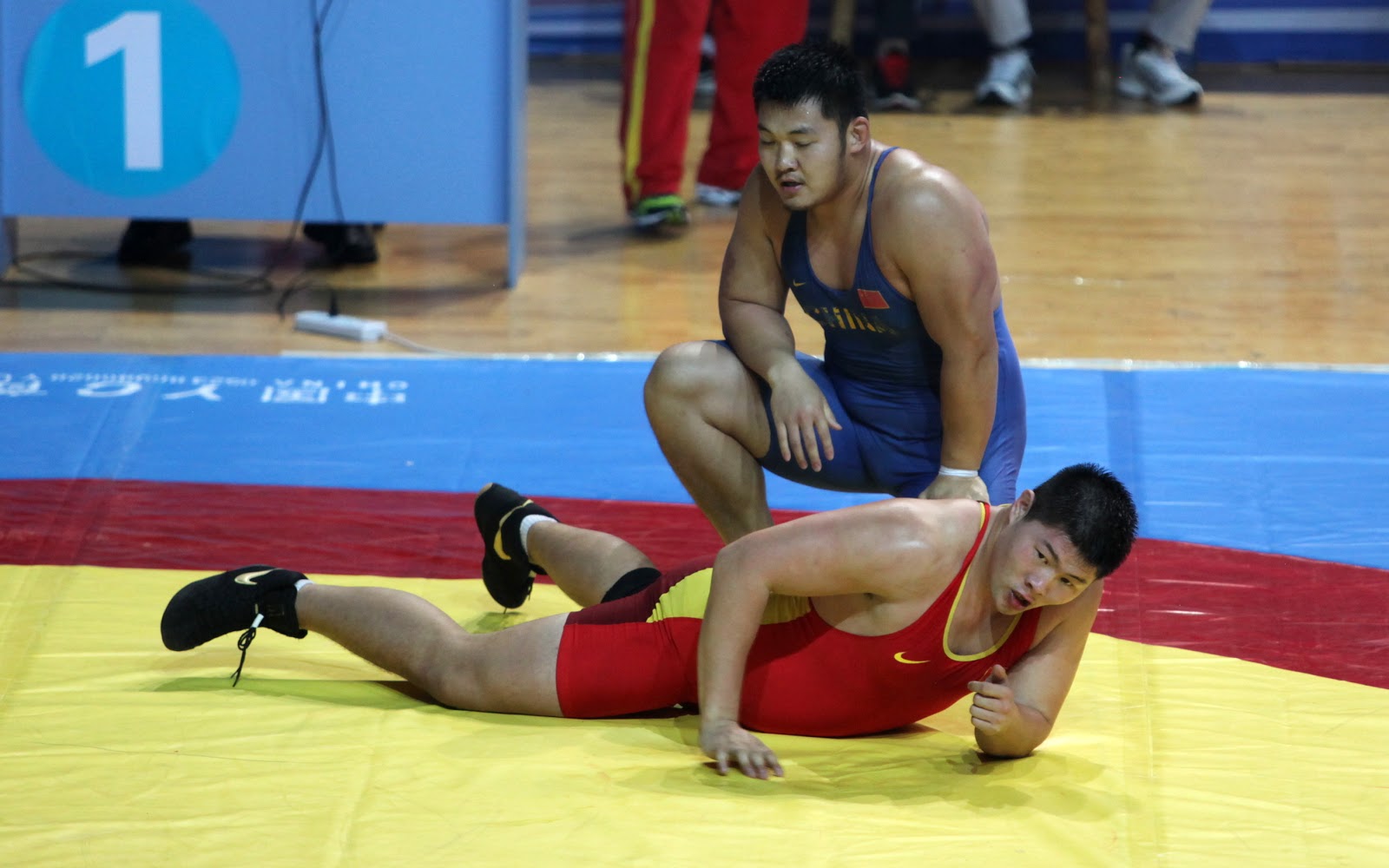 wrestling world: Chinese wrestlers 120kg
