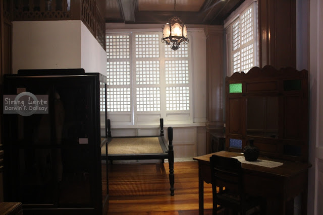 SIRANG LENTE | TRAVEL & HIKE: President Ramon Magsaysay’s Ancestral House