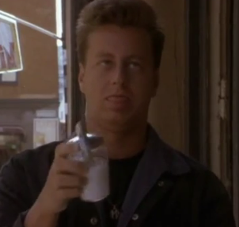 Simon Gärdenfors: Mauro Scoccos "skämt" i videon till Sarah