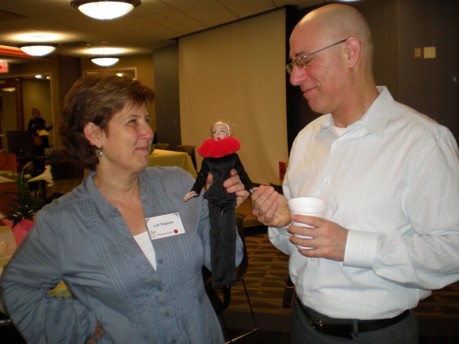 Habitual Rhymer : Setting The Scene With Arthur Levine