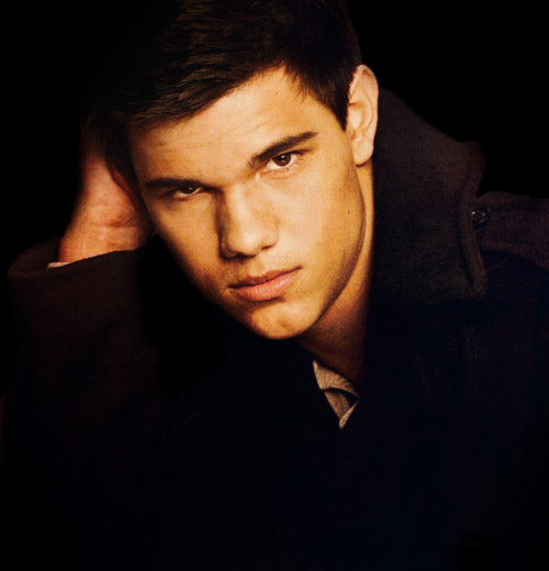 NÓS AMAMOS A SAGA CREPÚSCULO!!: TAYLOR "JACOB" LAUTNER