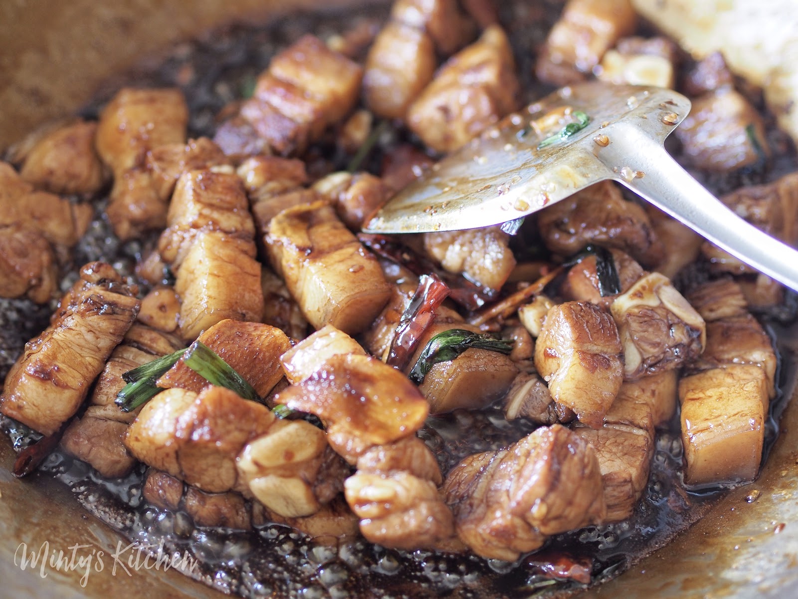 Minty's Kitchen: Hong Shao Rou (红烧肉) or Red Braised Pork Belly