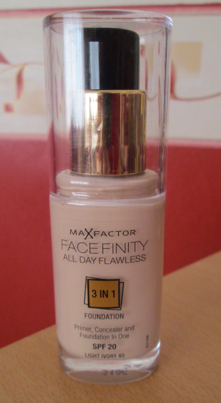 MissDannielleKaye: Review: Max Factor Face Finity All Day Flawless ...