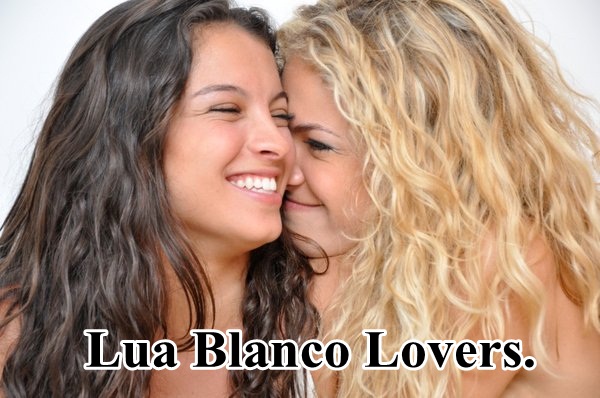 Lovers Lua Blanco: Fotos de Lua Blanco com sua irmã Ana Terra.