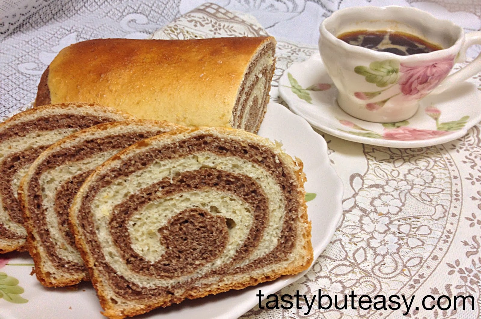 Hungarian sweet cacao swirl bread - tasty but easy recipes