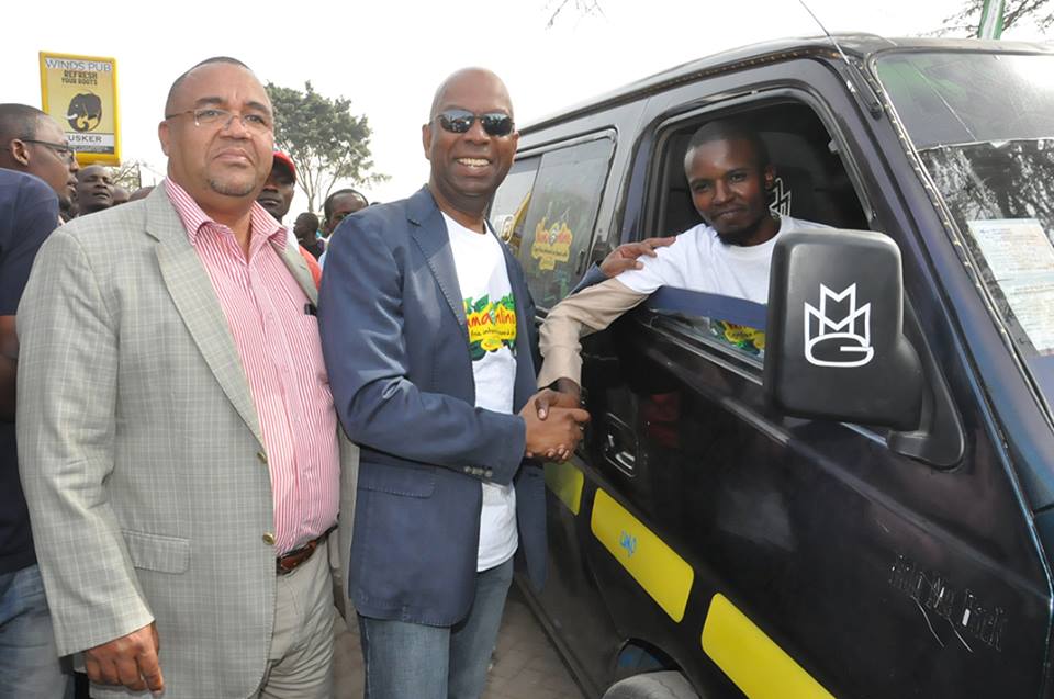 NAIROBI'Z BLOGAZINE: matatu art & culture