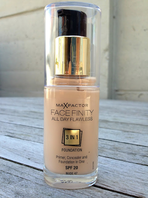 Max Factor Facefinity All Day Flawless 3-in-1 Foundation